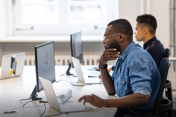 4 Ways Your Firewalls and VPNs Lead to Breaches | Zscaler